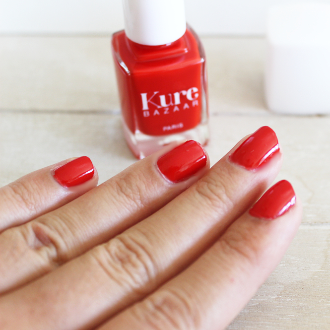 Esmalte de uñas 10-free Lipstick de Kure Bazaar en Idun Nature - Tienda Online de Cosmética Natural